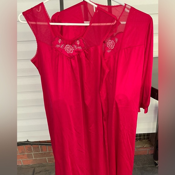 jcpenney | Intimates & Sleepwear | Vintage Jcpenney Red Gown Robe Set ...